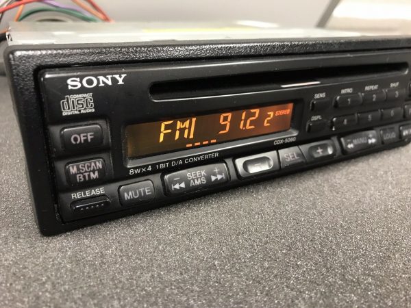 Old Sony Car Radio Stereo Cd Player Model Cdx-5060 Retro 90s Vintage Retro - JT Audio