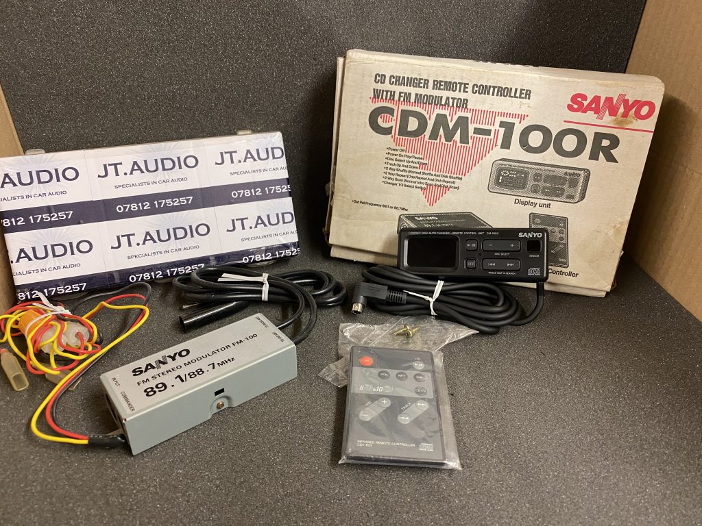 Sanyo Cdm-100r Cd Changer Remote Controller Fm Modulator Kit - JT Audio