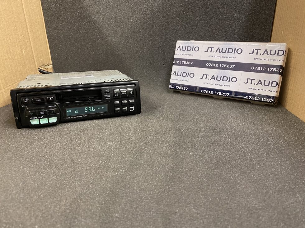 Alpine 7513L old school radio cassette with cd changer control - JT Audio