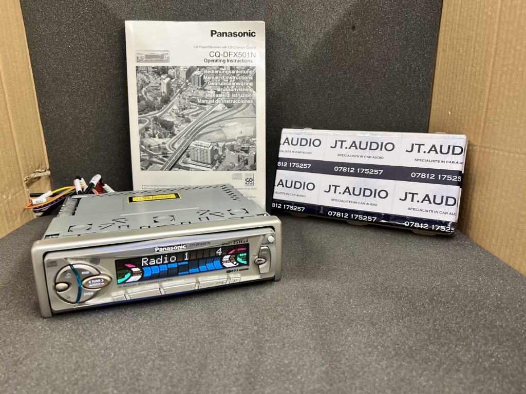 Panasonic Classic Retro Car Radio Stereo CD player Cq-Dfx501n - JT Audio