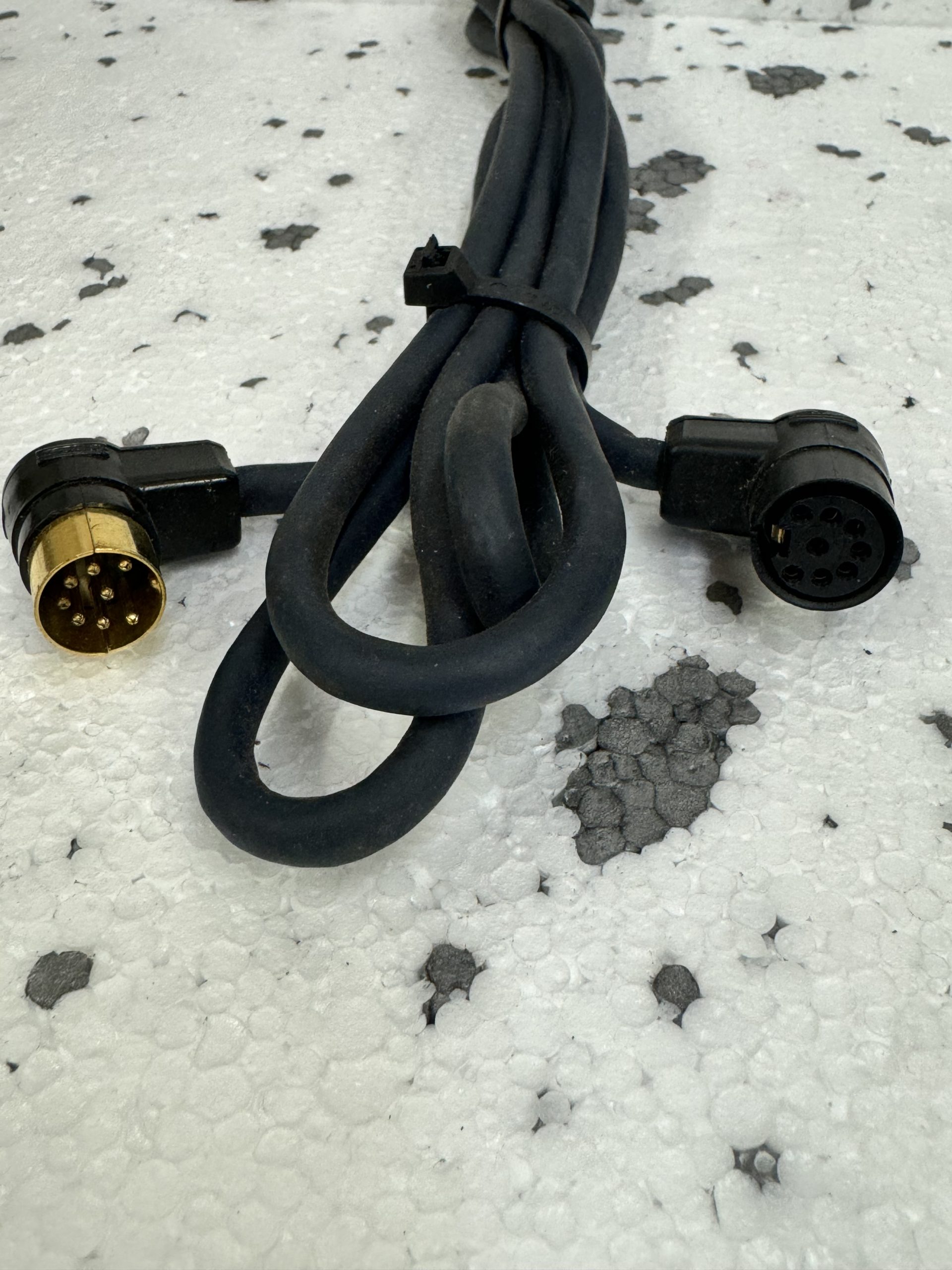 Kenwood 8 pin component genuine extension lead - JT Audio