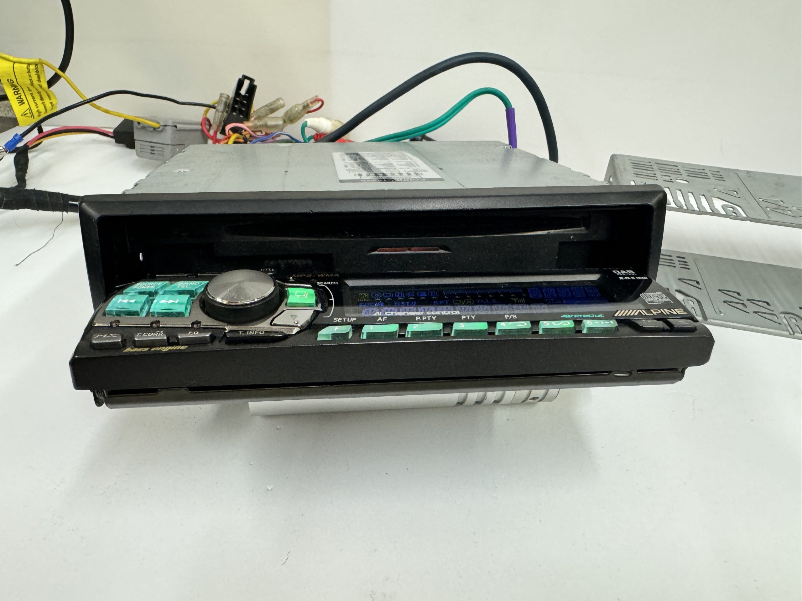 Alpine Car Radio Stereo Cd Mp3 Player Model Cda-9815r Retro 00's ...