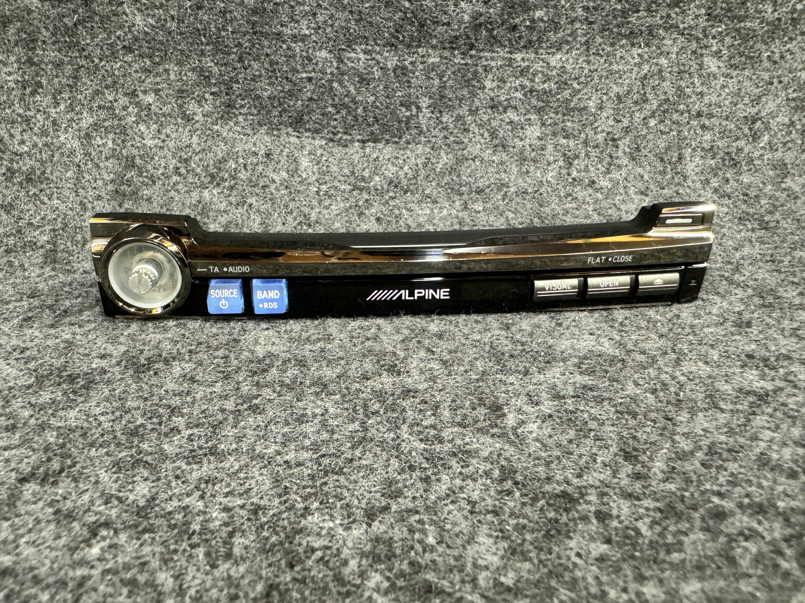 Alpine iVa-D106r car radio stereo face front panel complete - JT Audio