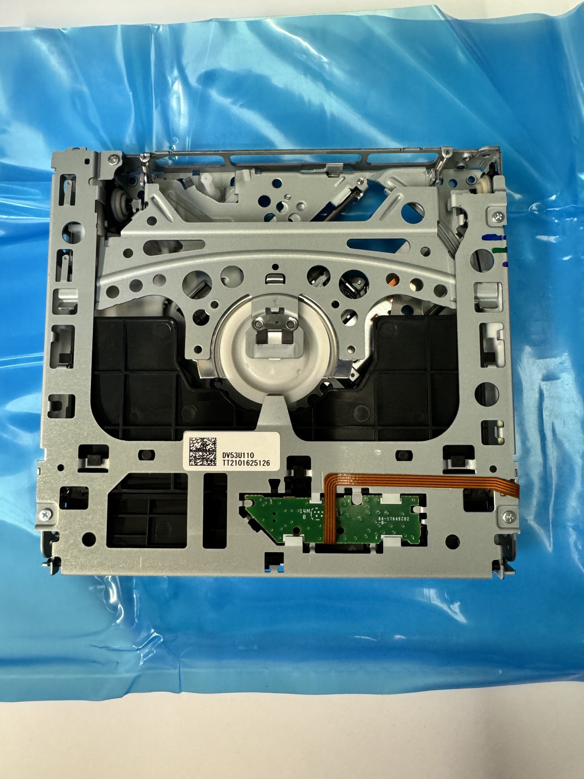 Brand new DV53U11H Alpine DVD loader mechanism for Mercedes BMW Cd DVD ...
