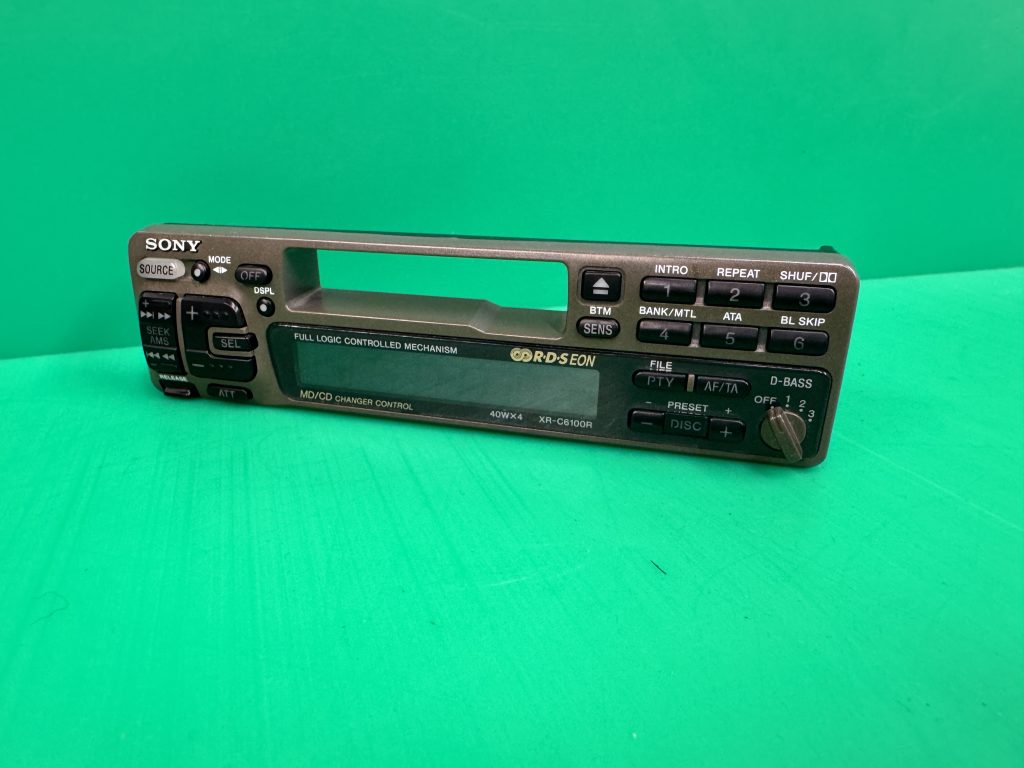 Sony Xr-C6100r Car Radio Stereo face front panel Facia only - JT Audio