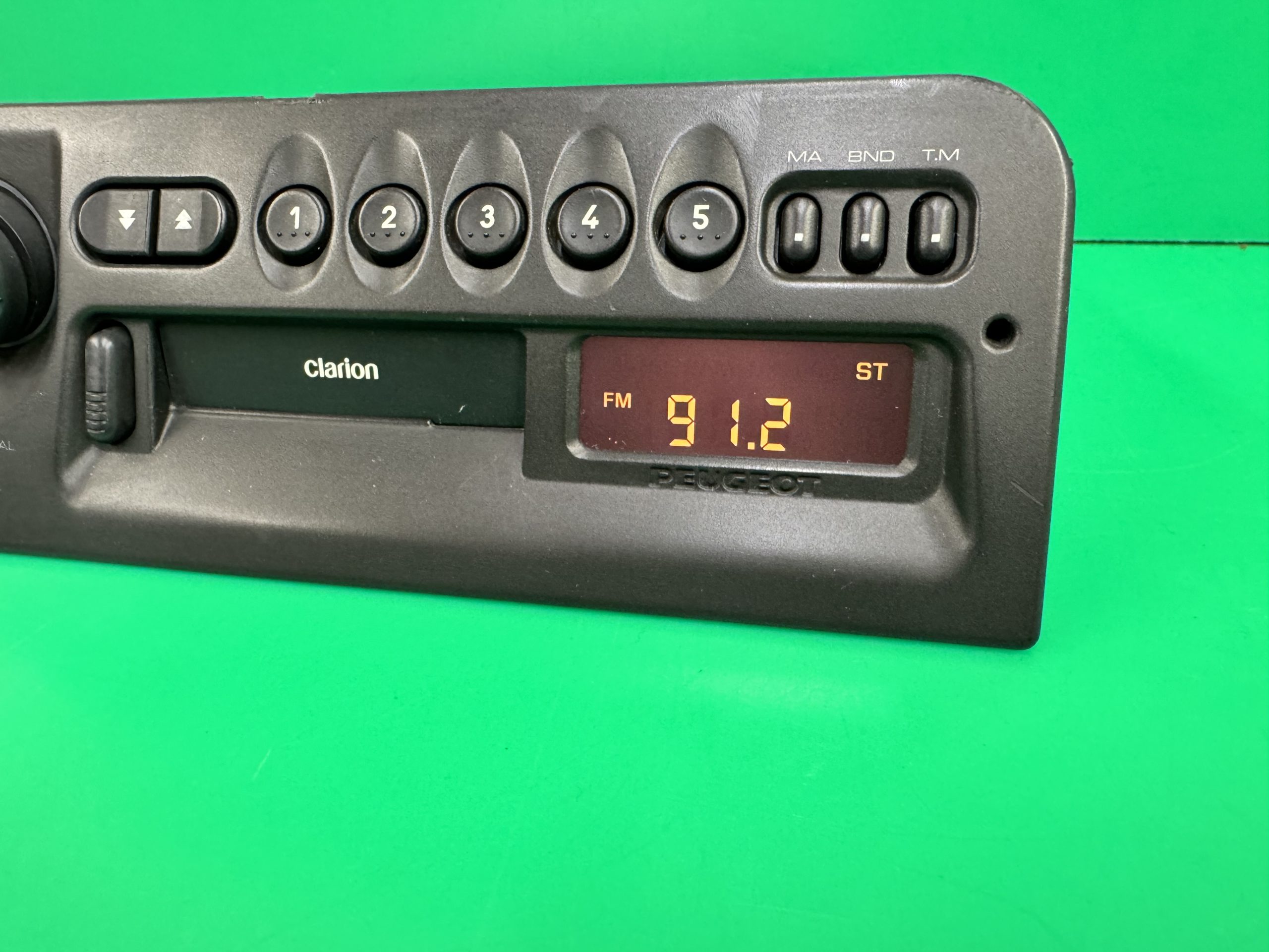 Old Classic Peugeot 106 Clarion Pu-9971a Car Radio Cassette Player With Code - JT Audio